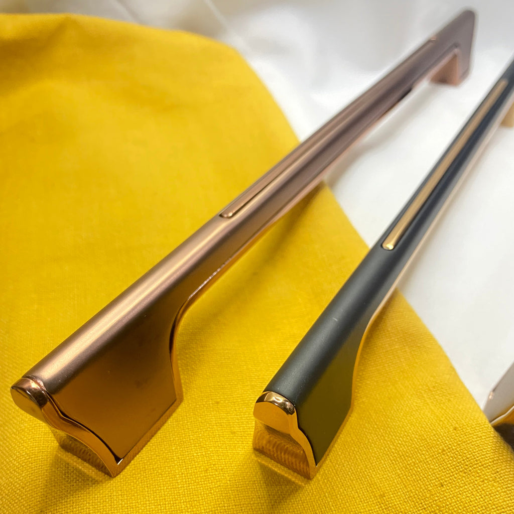 Smooth Chamfered Edges Door Handles/Cupboard Pull Handles (With Screw ...